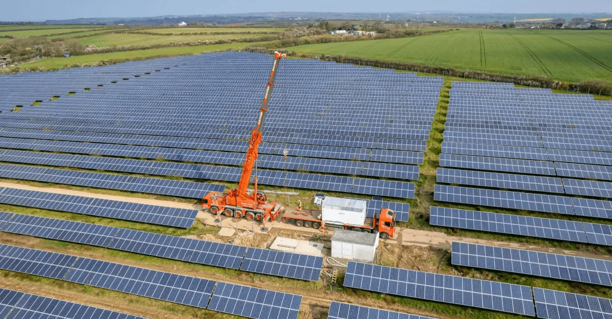 From Decline to Shine: Maximising Efficiency through Solar Revamping